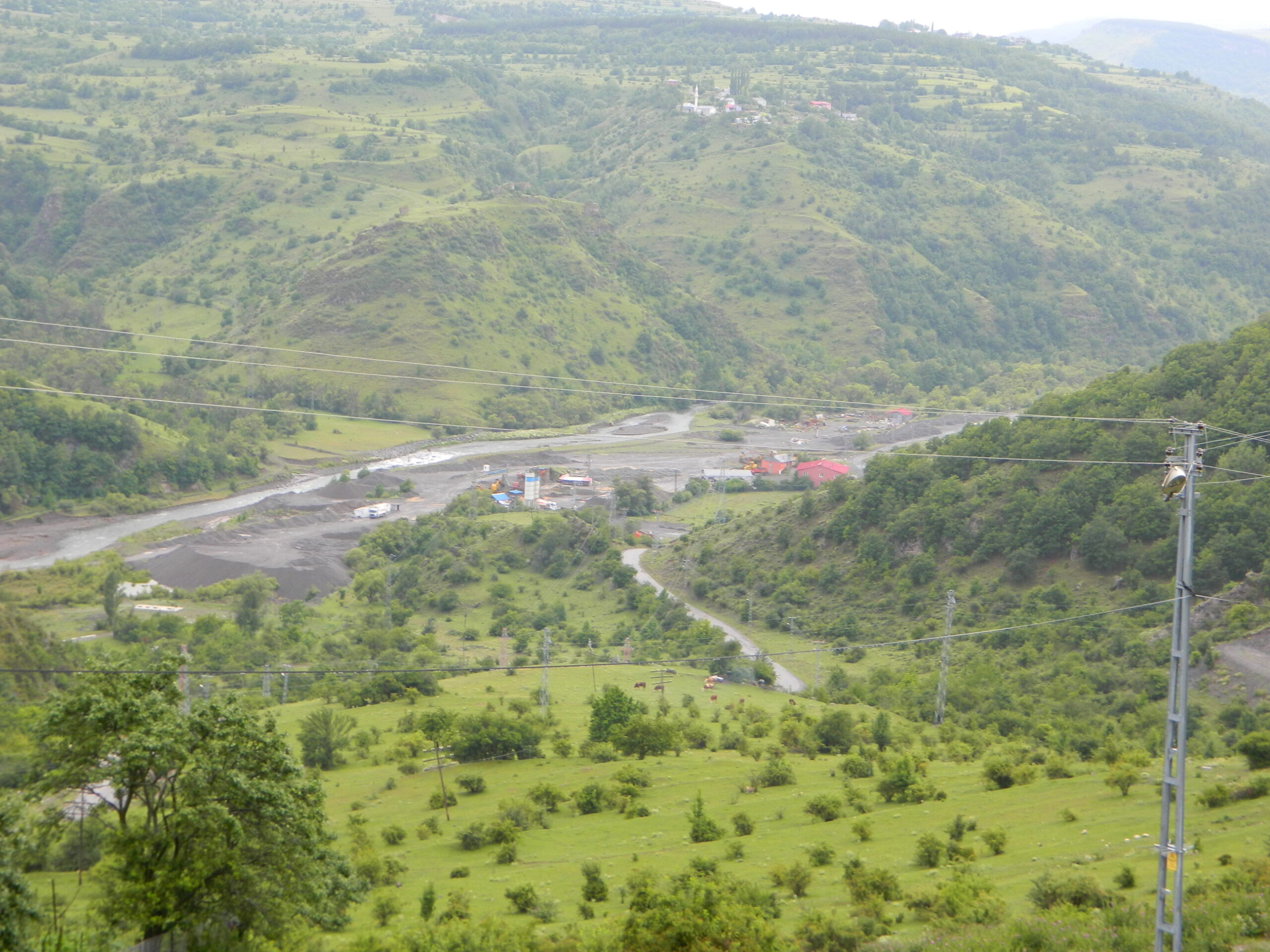 TEMMUZ AYI POSOF A ŞİDDETLİ YAĞMUR VE SOĞUKLA GELDİ – Posof Haber